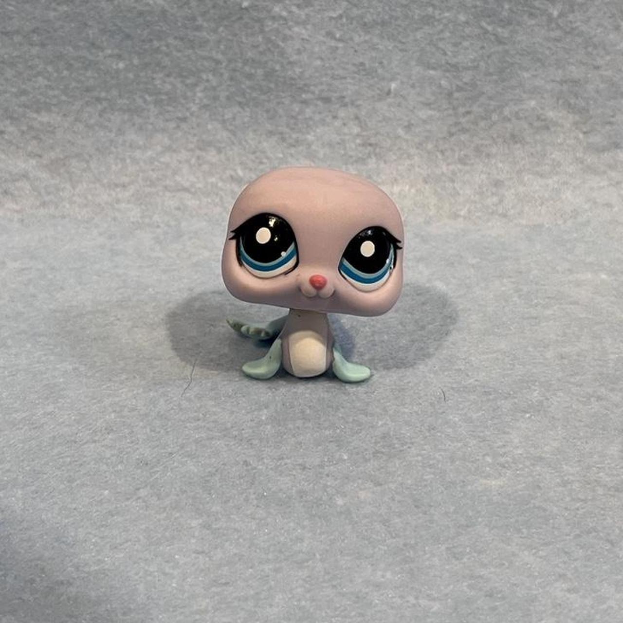 Authentic LPS #1445 Seal Generation 3 pet.... | Depop