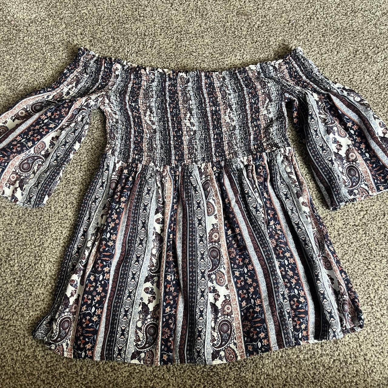 cute off the shoulder top - Depop