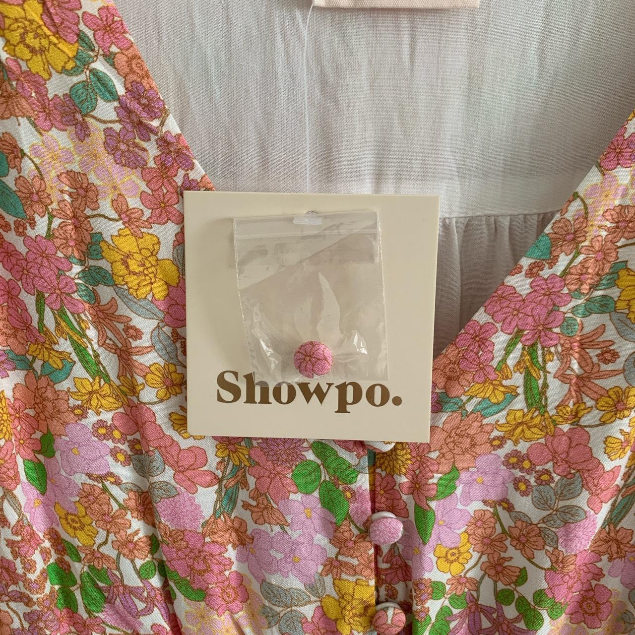 Showpo super cute floral dress!!🌸 Size 4 New with... - Depop