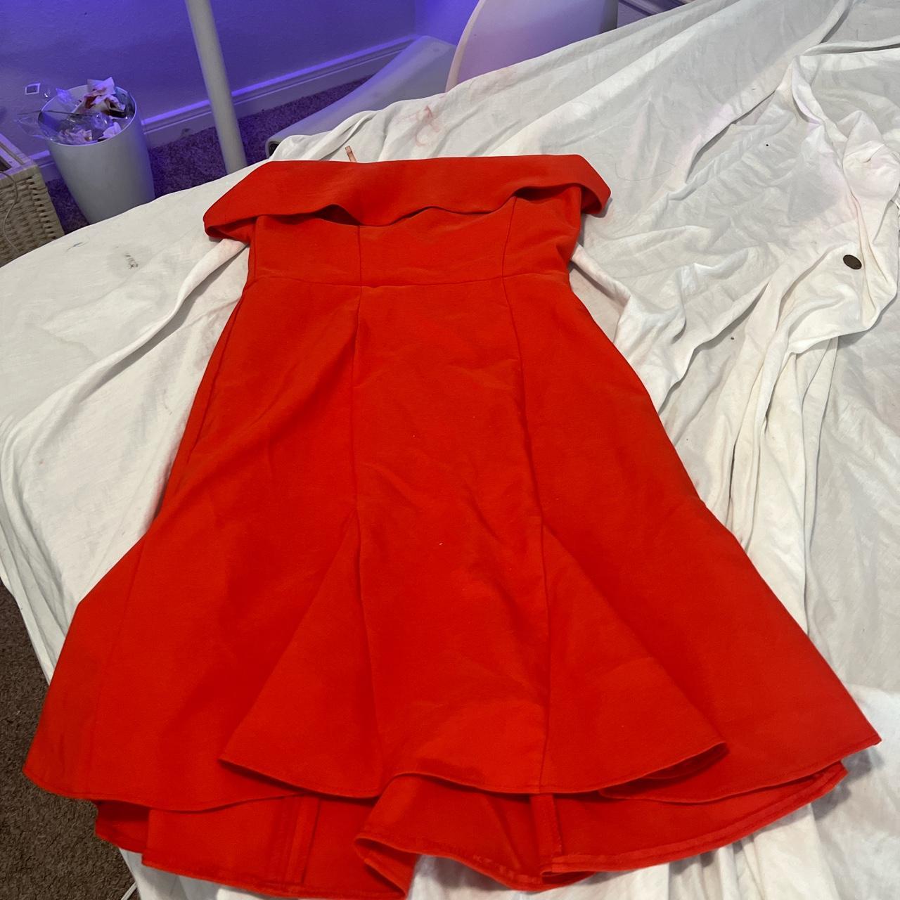 Short bright red dress- versatile for a formal event... - Depop