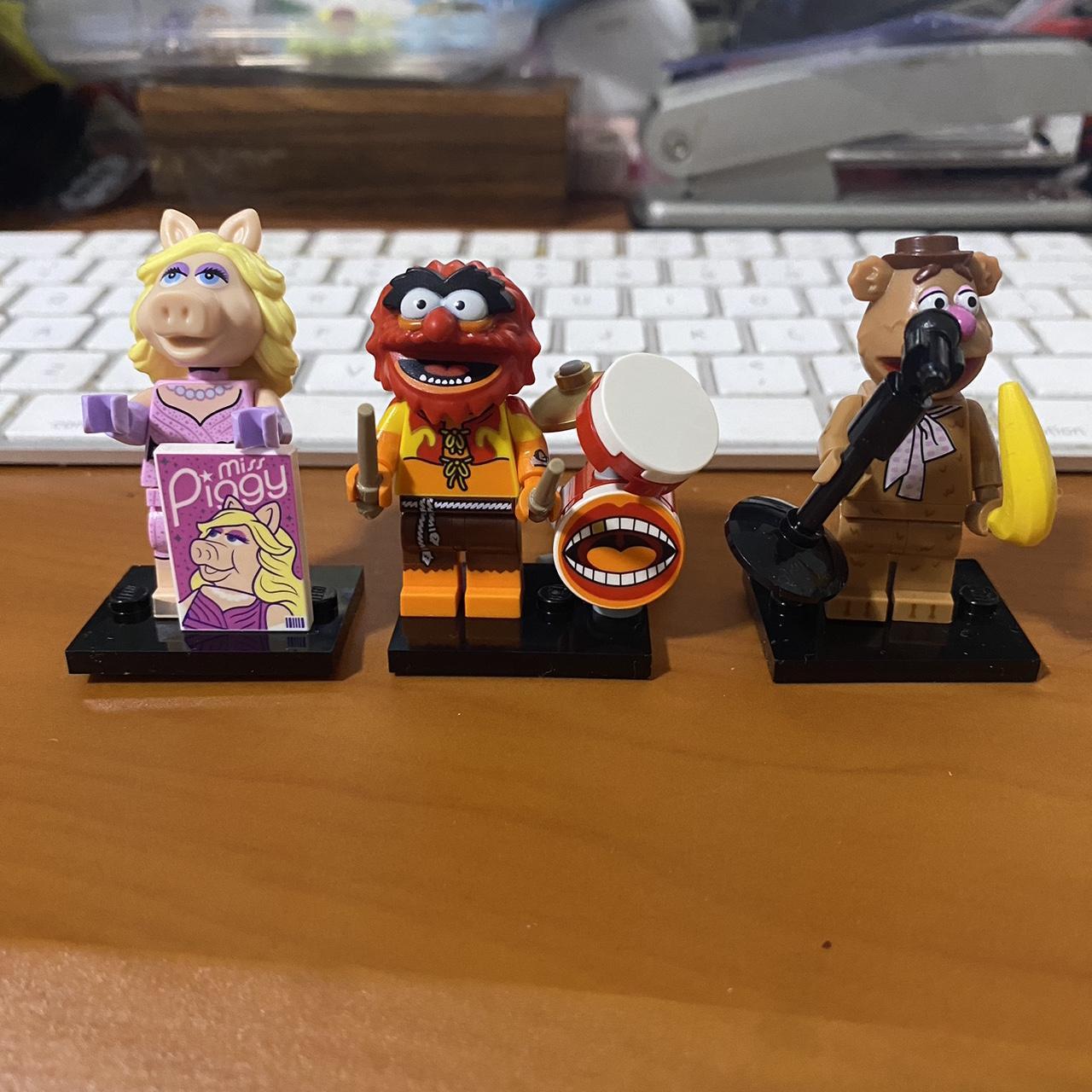 MUPPETS LEGO MINI FIGURE featuring Animal, Fozzy... - Depop