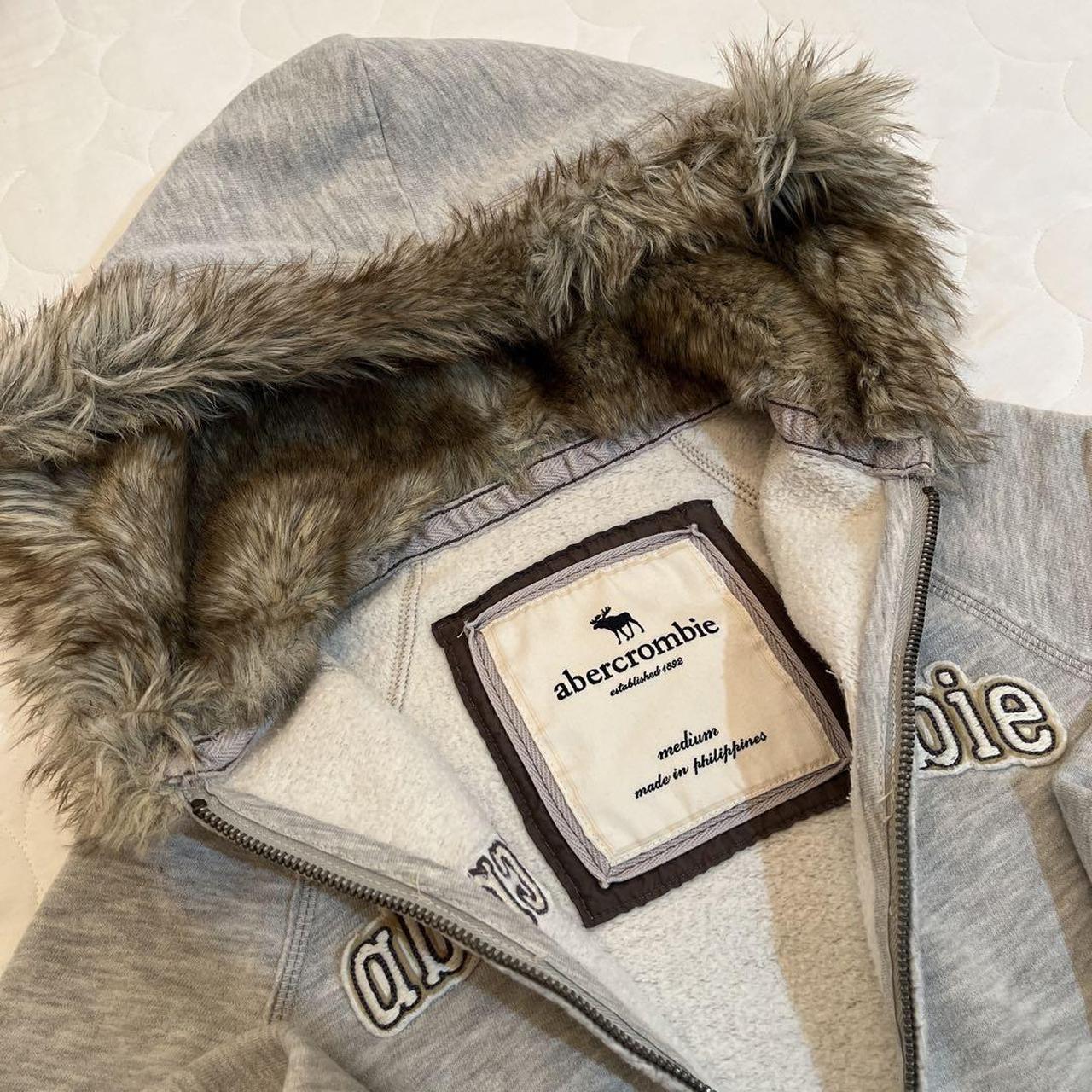 Y2K abercrombie & fitch fur hoodie 🌸 ~ open to... - Depop