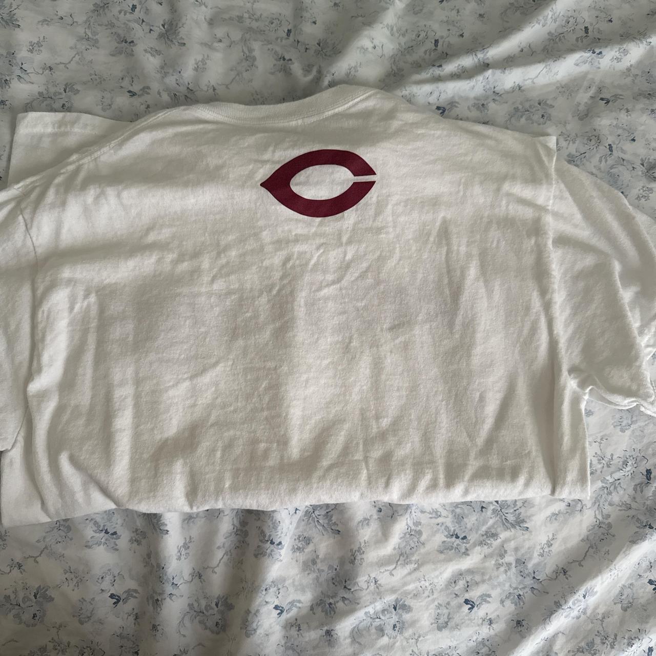 White and red UChicago t-shirt sent in by UCHICAGO | Depop