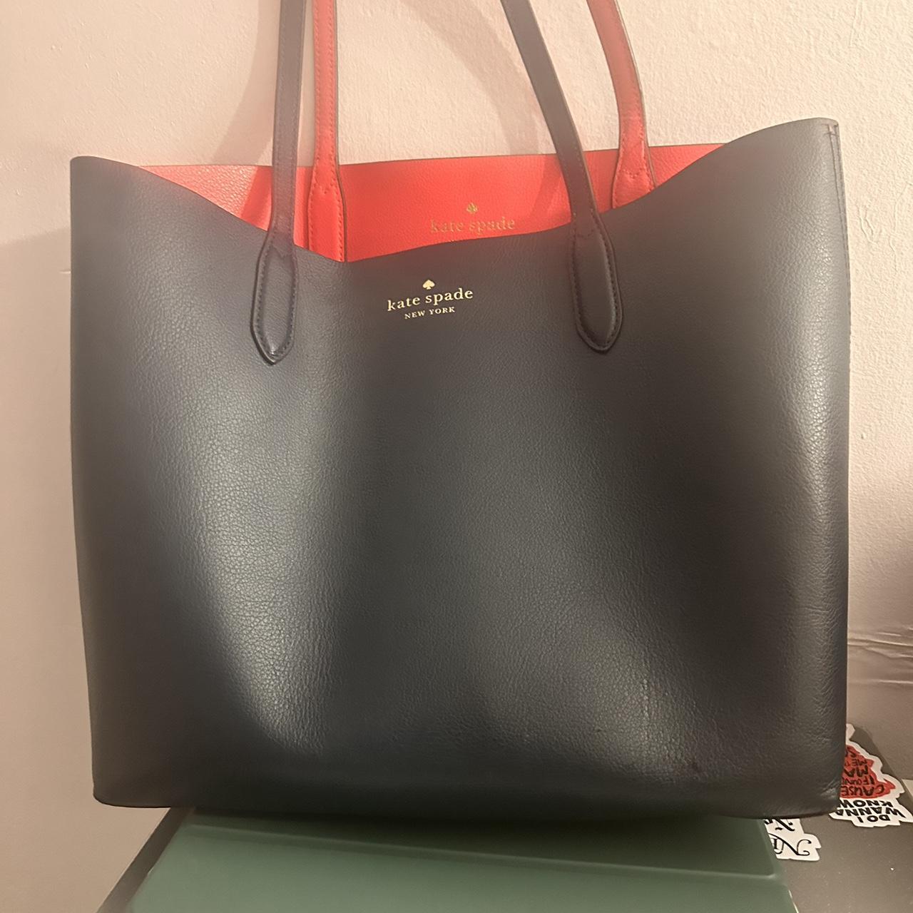 Kate spade reversible tote bag . One side is navy... - Depop