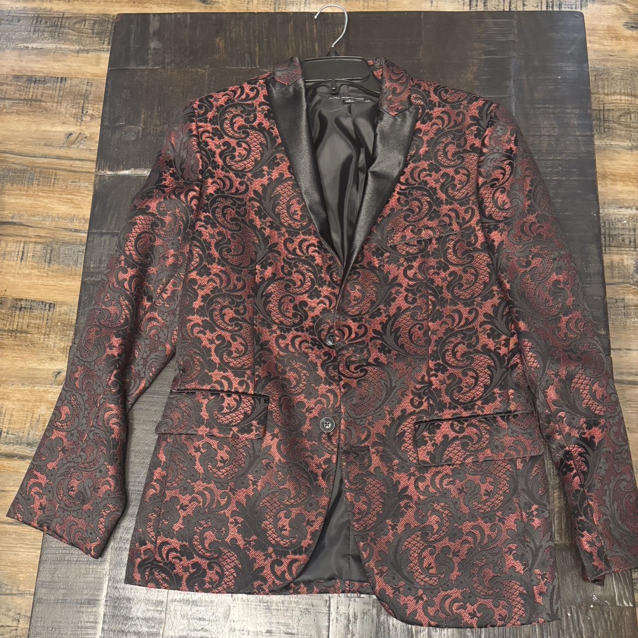 Red and black paisley pattern blazer #paisleypattern | Depop