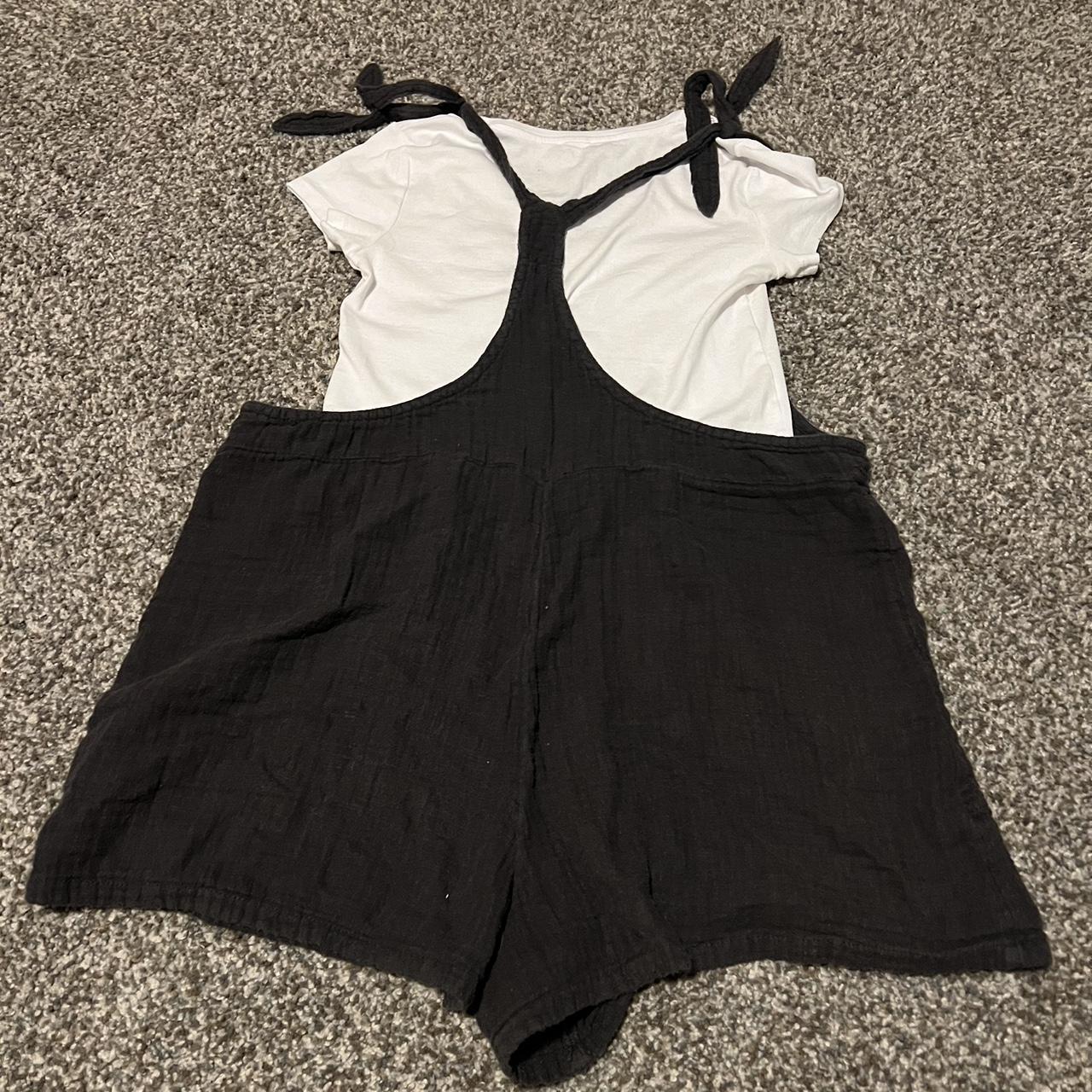 Aerie Grey Overalls Only worn once! Super cute!! Fit... - Depop