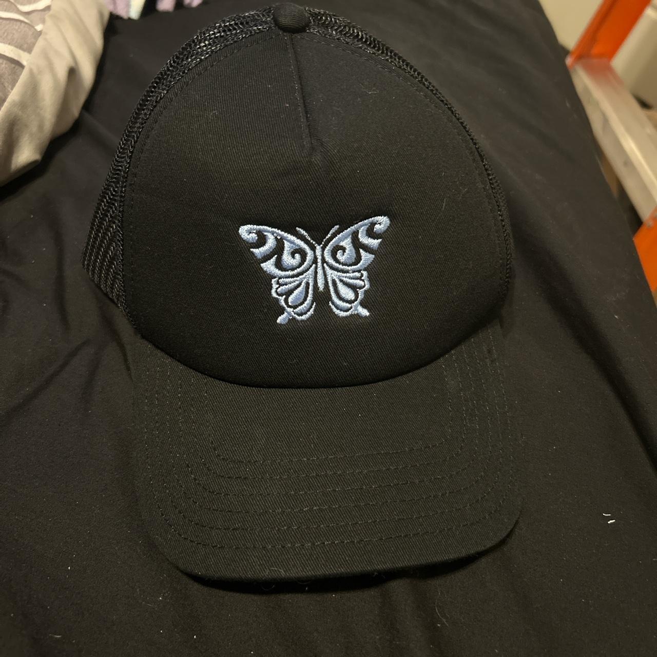 Mad Engine Women's Black and Blue Hat | Depop