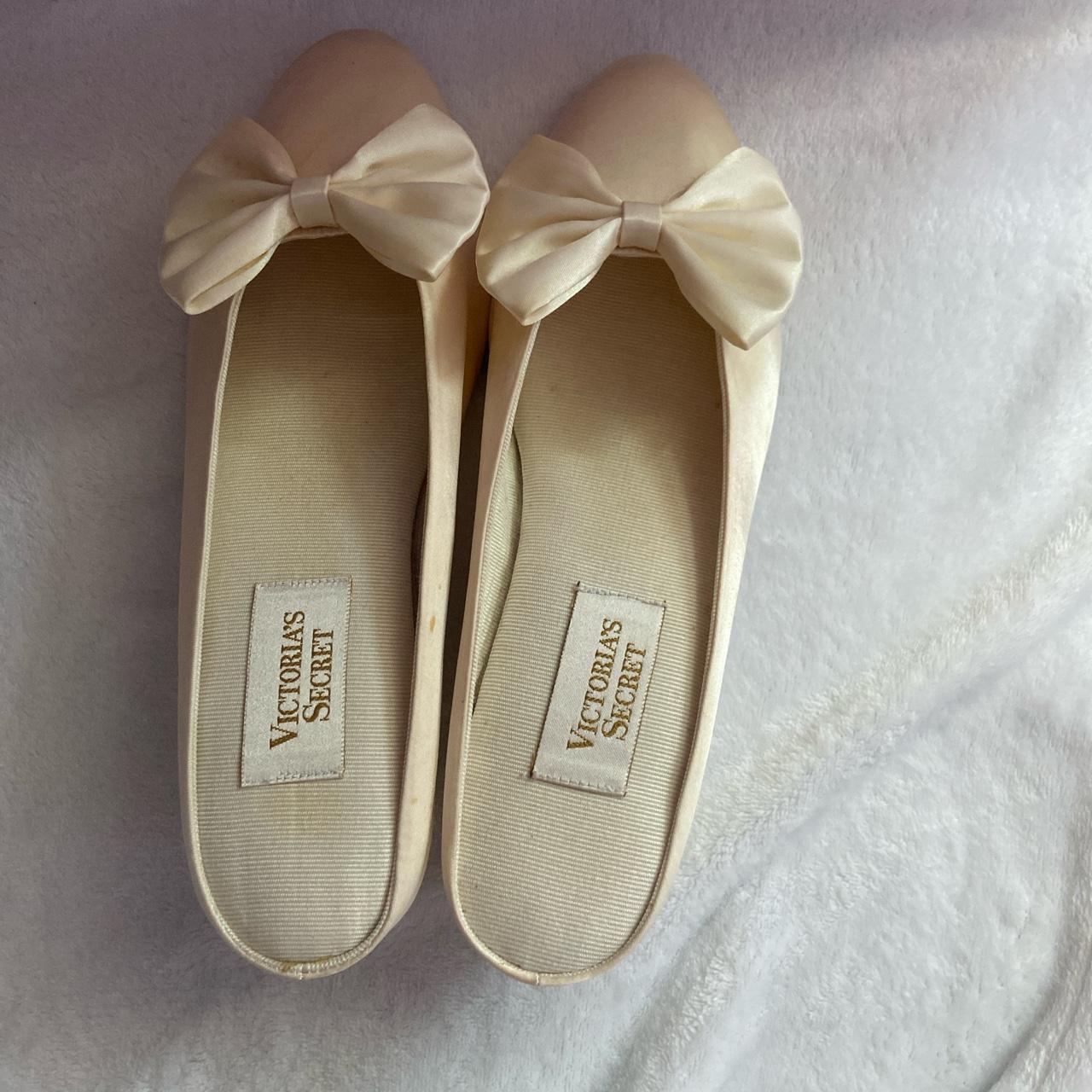 Vintage victoria secret shoes ! they are coquette... - Depop