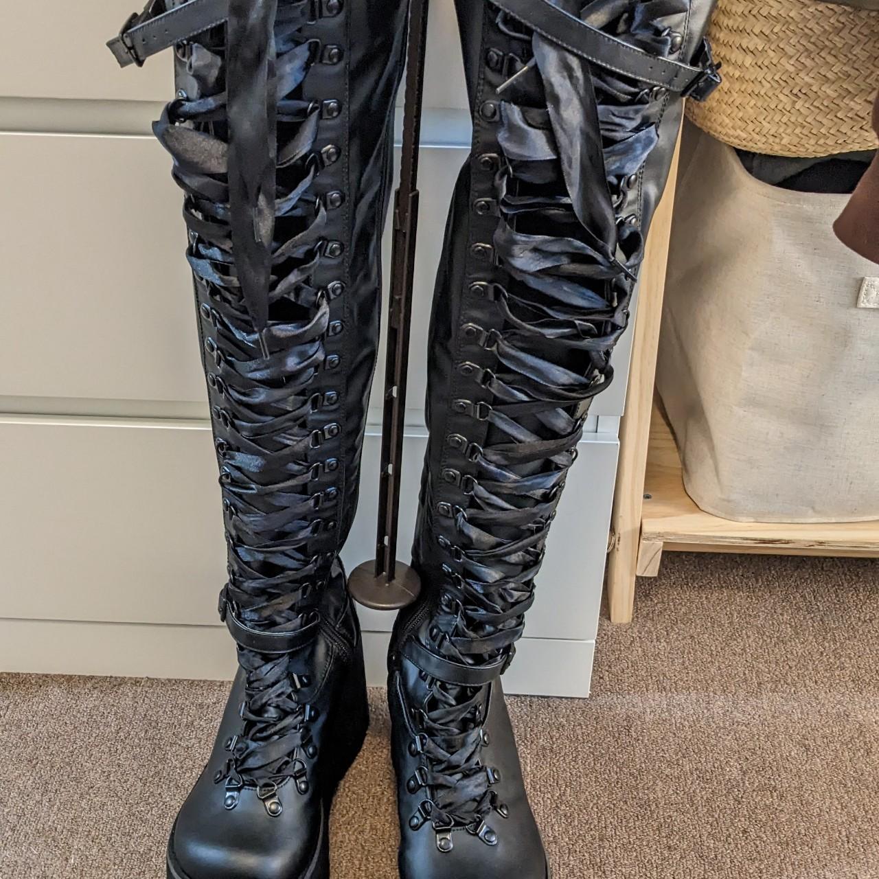 Demonia Kera 303 boots, only worn once... - Depop