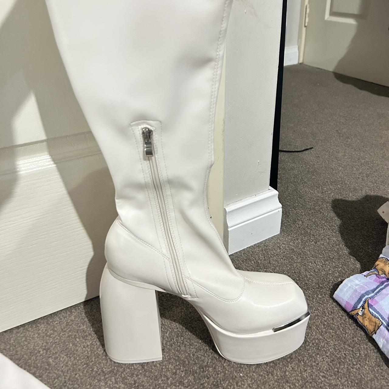 STRENGTH PLATED SQUARE TOE PLATFORM BLOCK HEEL KNEE... - Depop