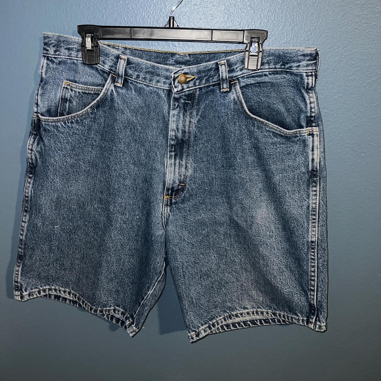 Wrangler shorts size 36 perfect to size up and wear... - Depop