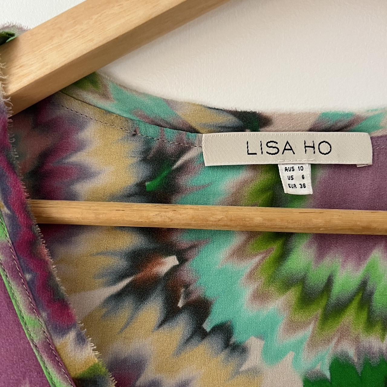 Lisa Ho 100% silk top Size 10 Excellent... - Depop