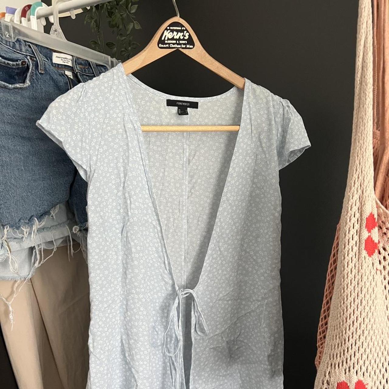 forever 21 summer wrap dress with floral pattern.... - Depop