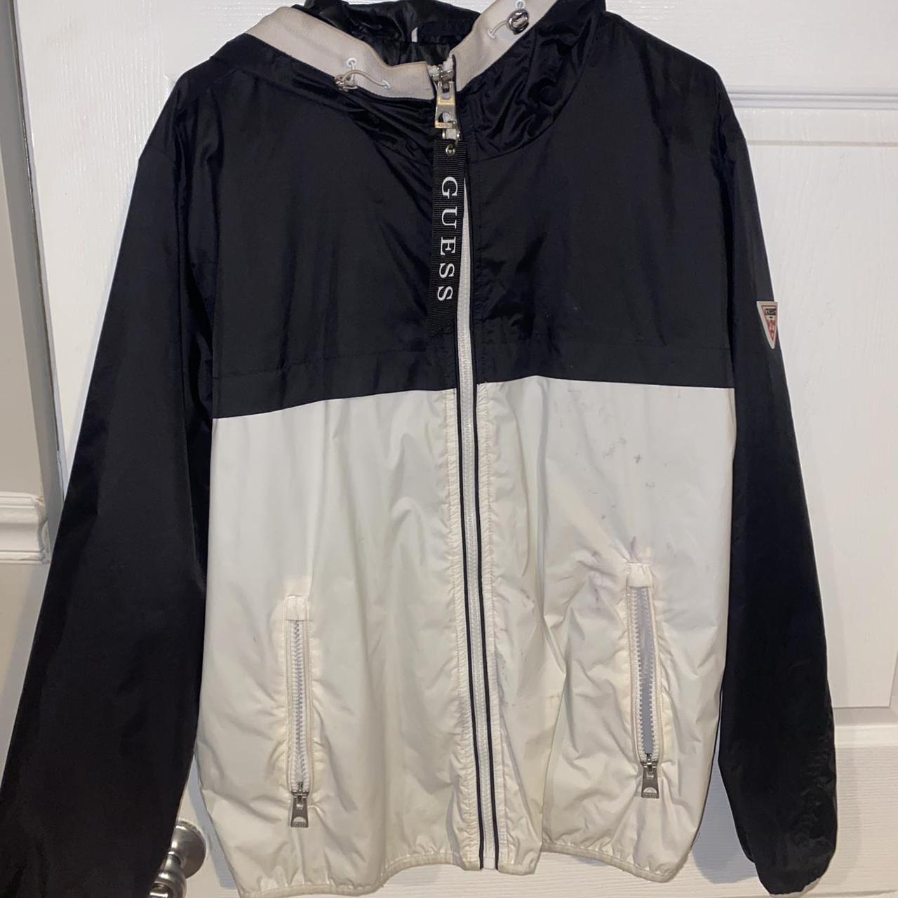 Guess windbreaker #guess #windbreaker #jacket - Depop