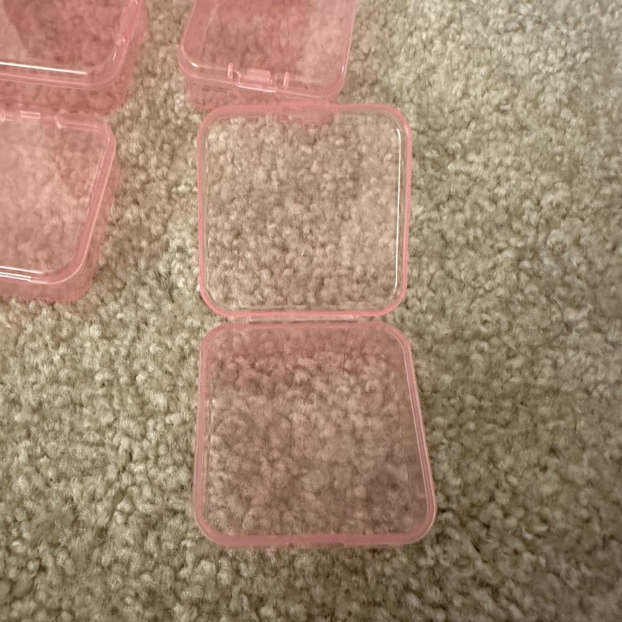10 mini pink clear containers - Depop