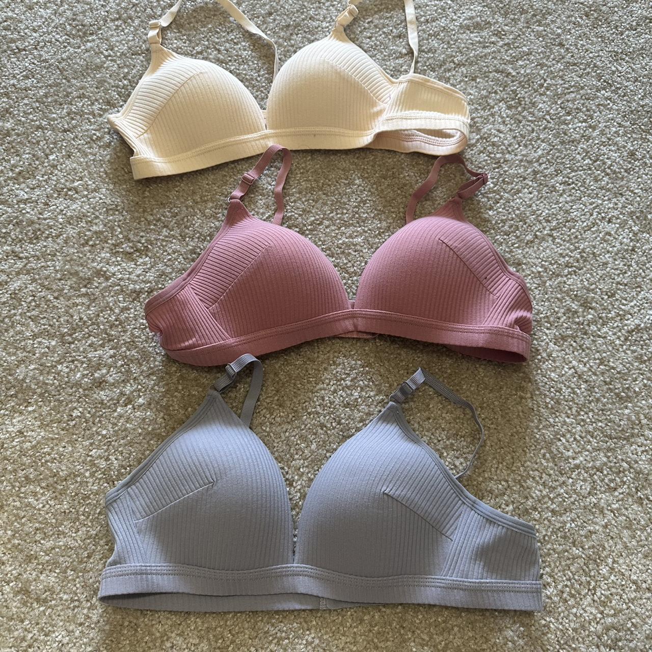 Set of 3 padded bras - Depop
