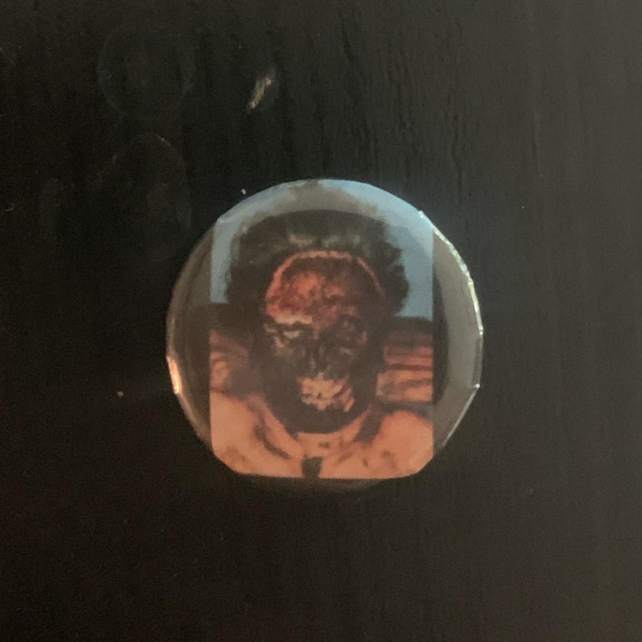 Half Life 2 Real Burnt Corpse 1” pin. Buy one 1" pin... - Depop