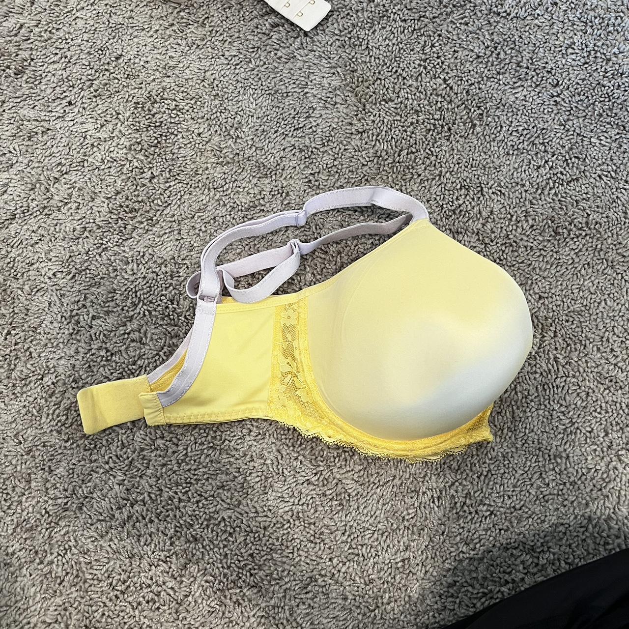 US 30i Freya Offbeat Demi Molded Underwire Bra (5450) - Depop