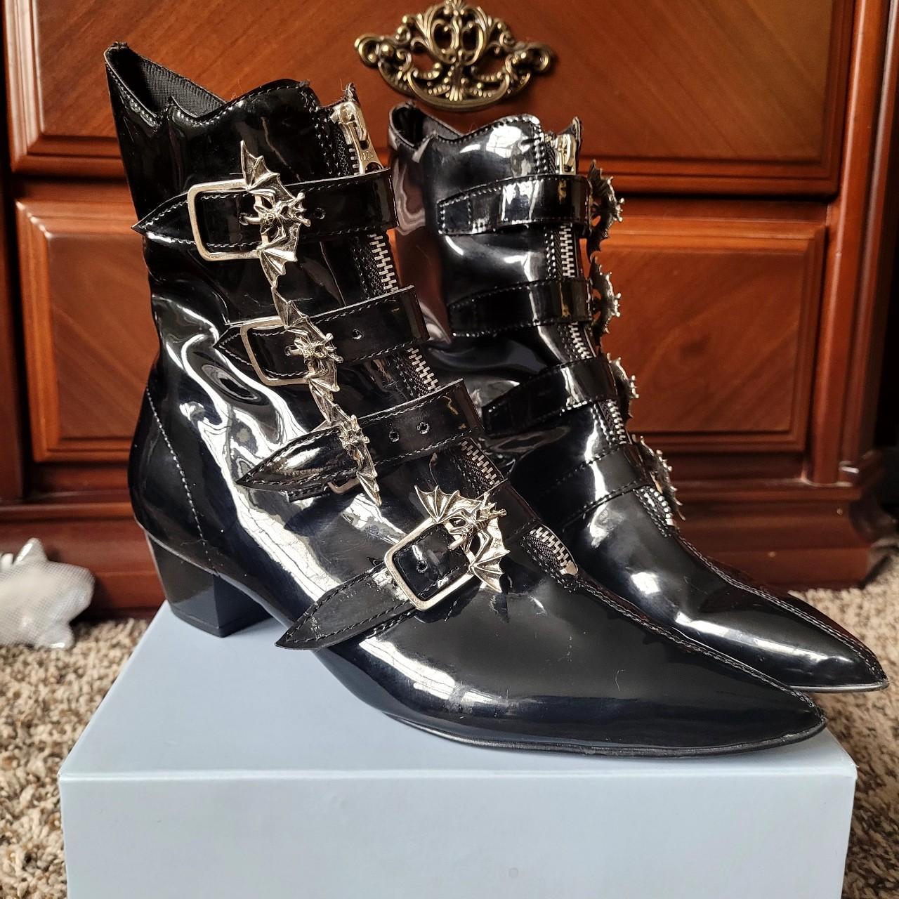 Goth pikes winklepickera shoes with bat... | Depop