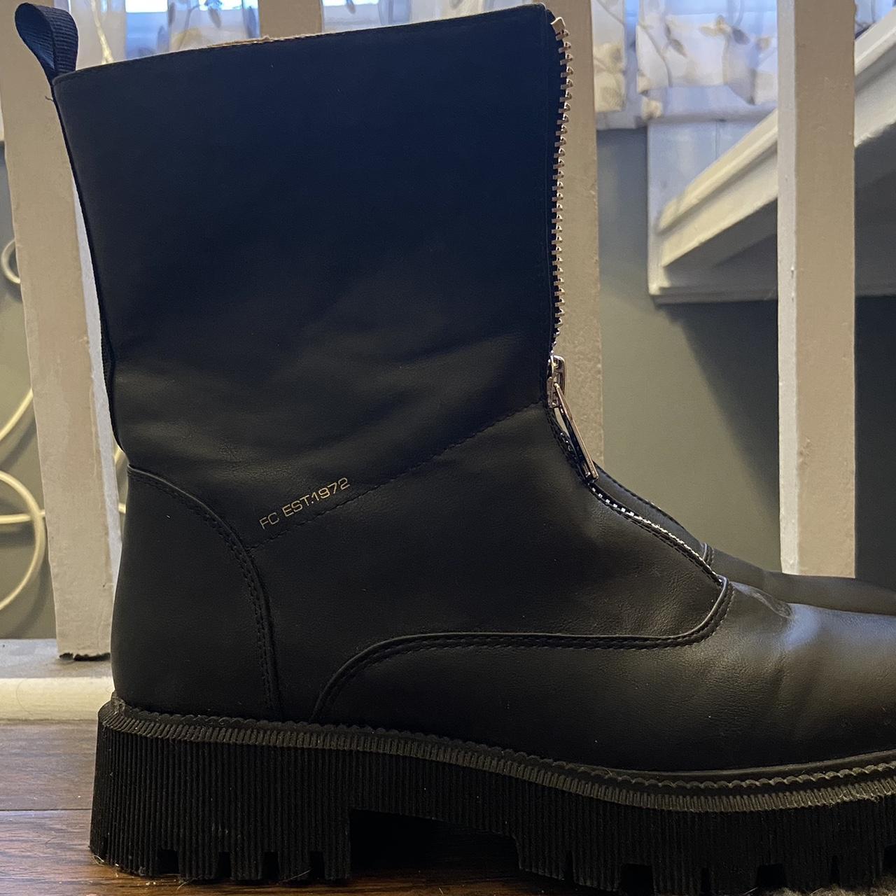 French Connection Women's Black and Orange Boots | Depop