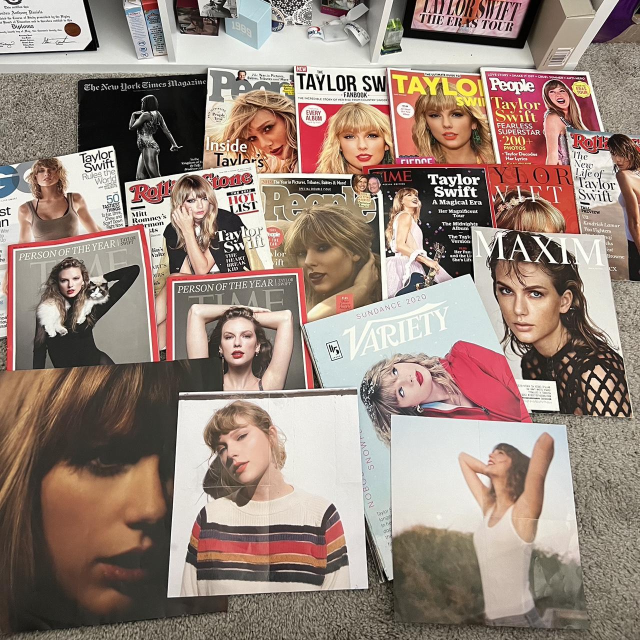 Taylor Swift Magazine Bundle with Posters -Pleqse... - Depop