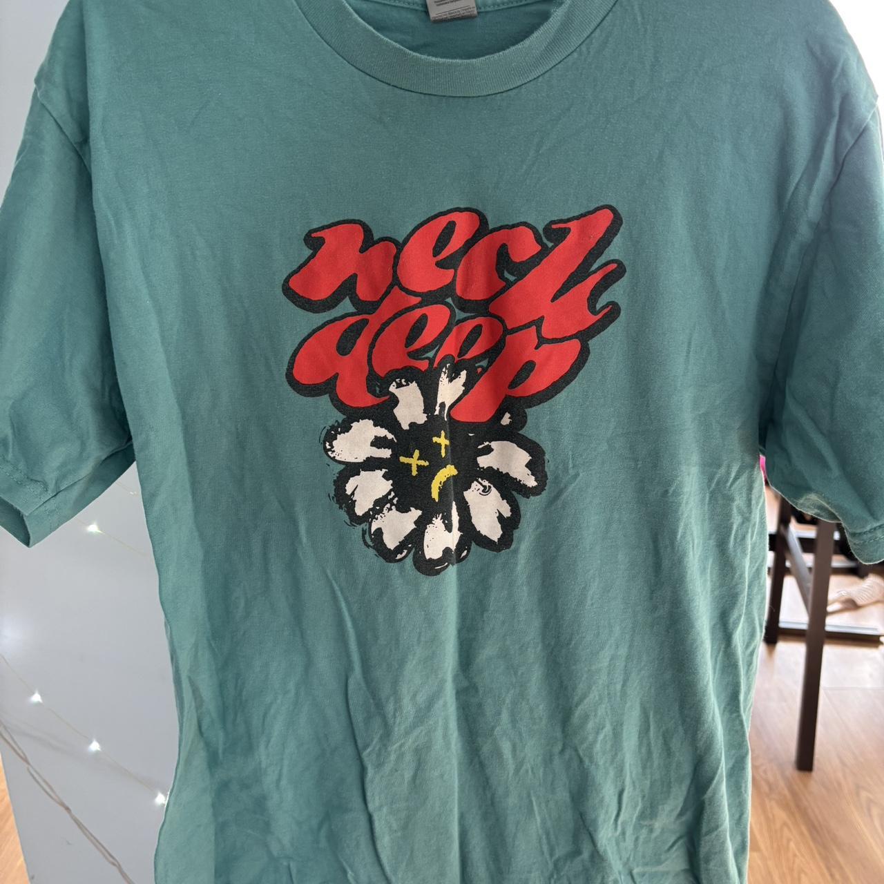 Neck Deep T Shirt Size Large - Depop