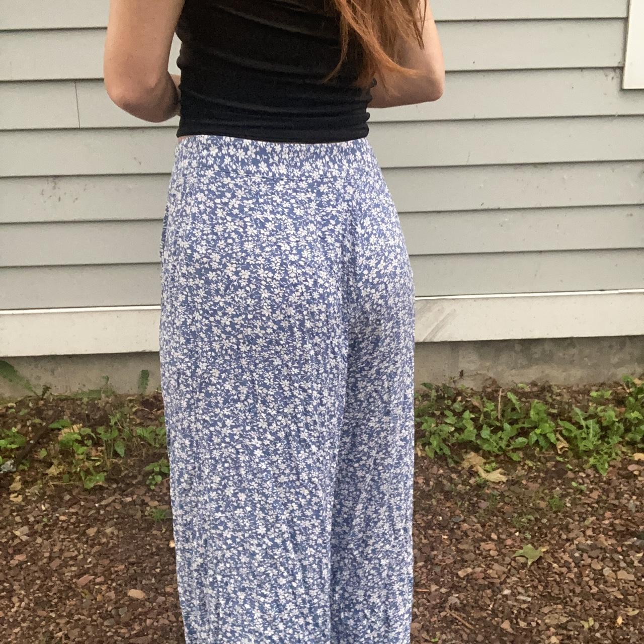 Luuske blue flowy pants! Ditsy floral pattern,... - Depop