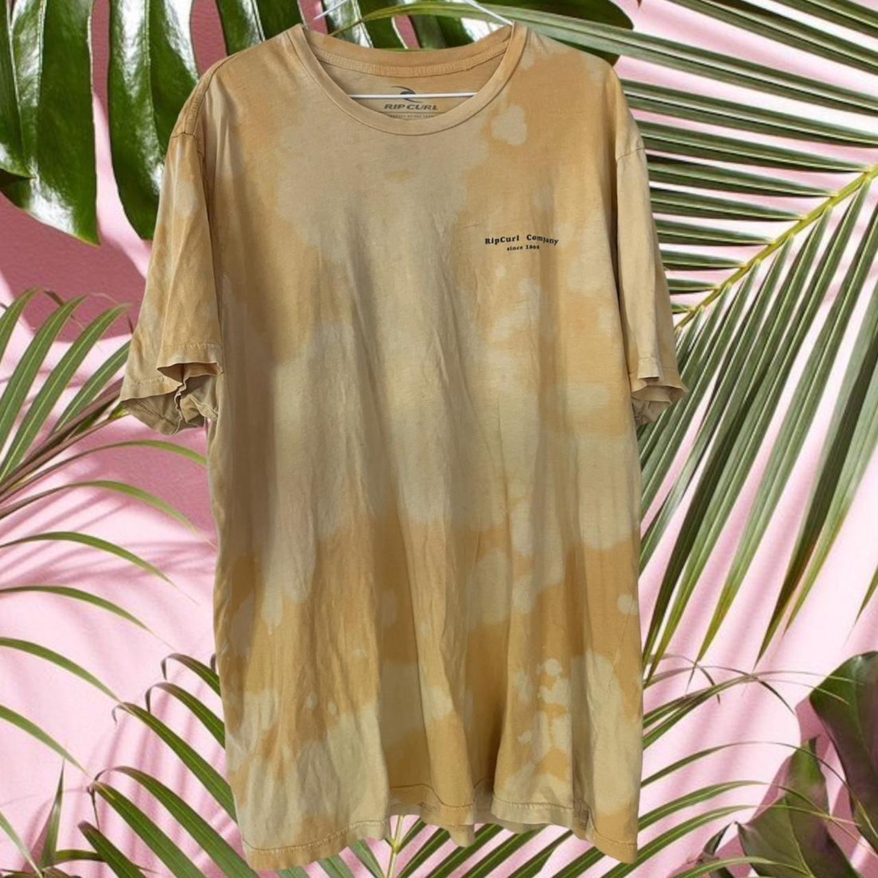 Rip Curl Women's Yellow T-shirt | Depop