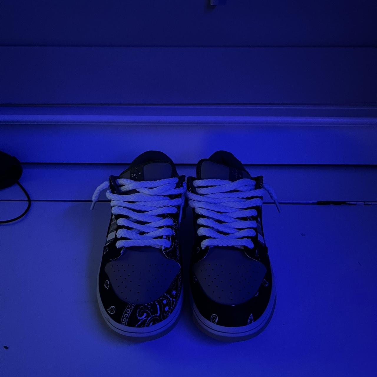 TRAVIS SCOTT MENS DUNKS SBS BARELY WORN/BRAND NEW... | Depop