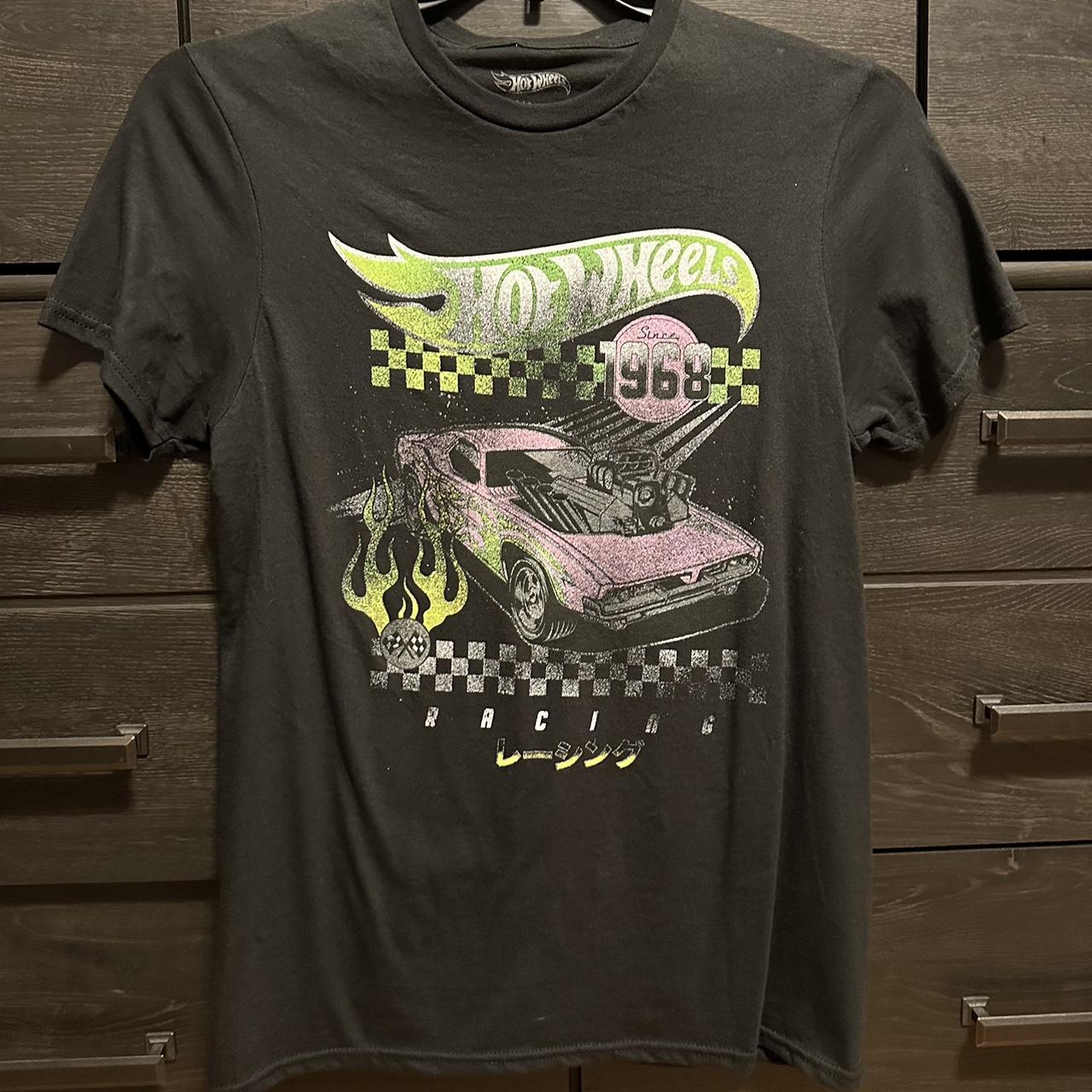 hot wheels vintage graphic t-shirt size small - Depop