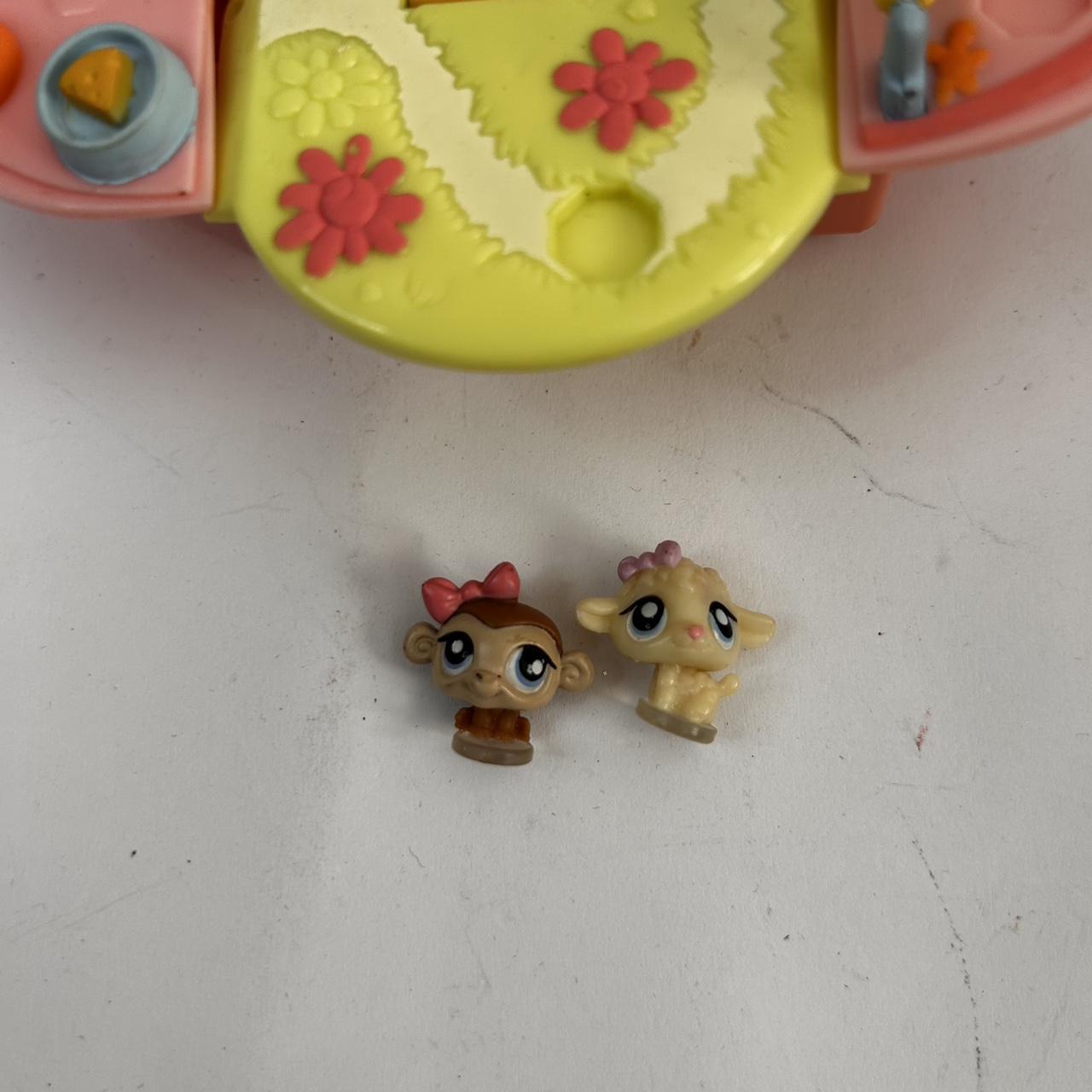 Littlest Pet Shop playset with accessories #LPS... | Depop