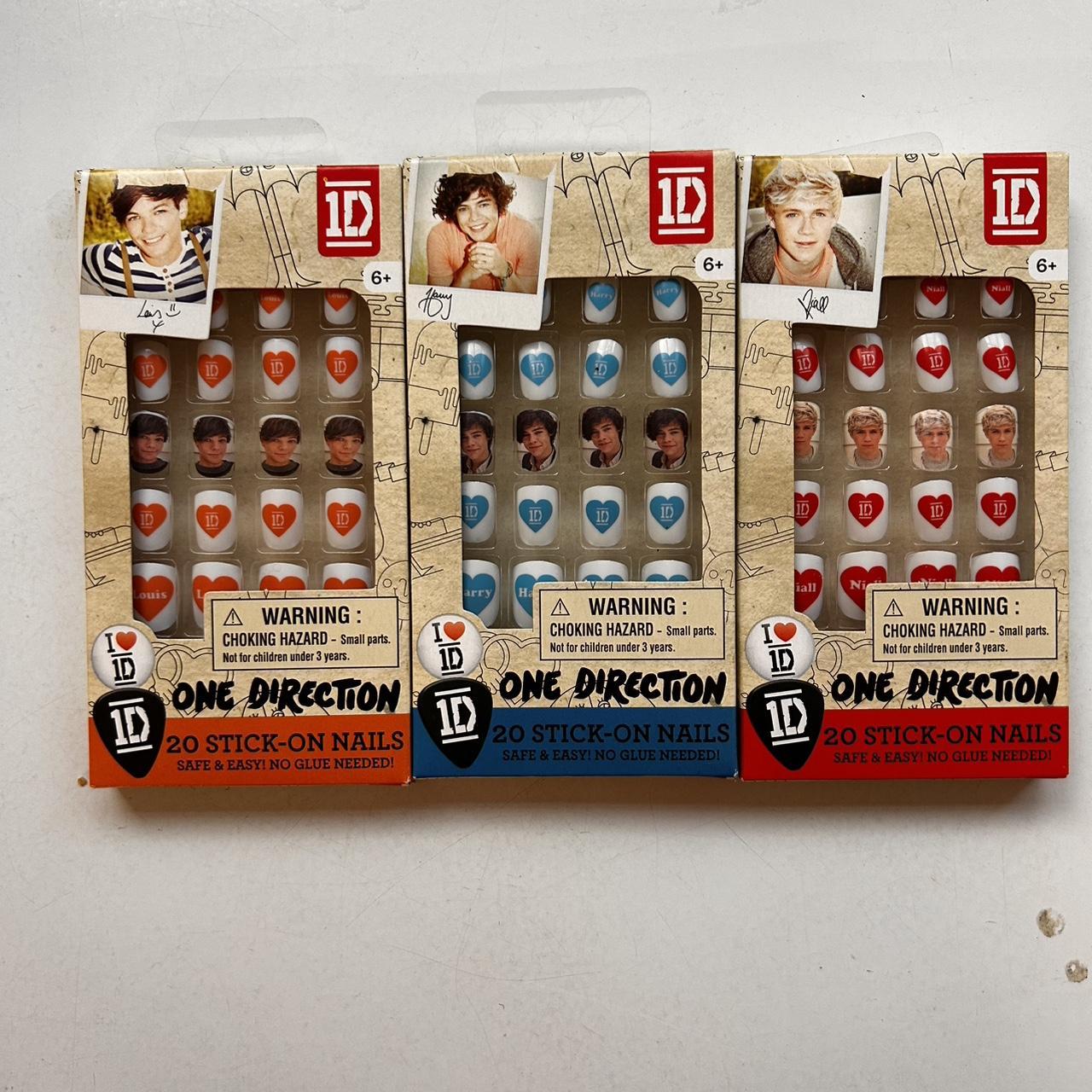One Direction stick on nail polish set - 20 pieces... | Depop