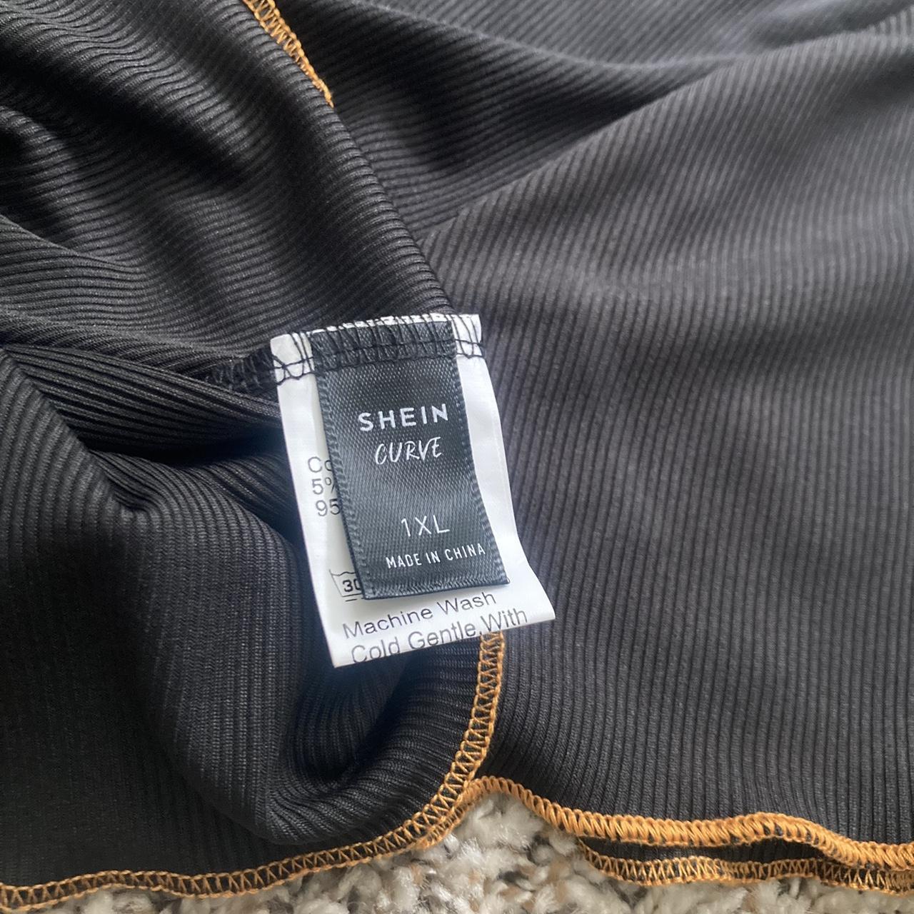 SHEIN curve 1XL black ribbed top with smiley pumpkin... - Depop