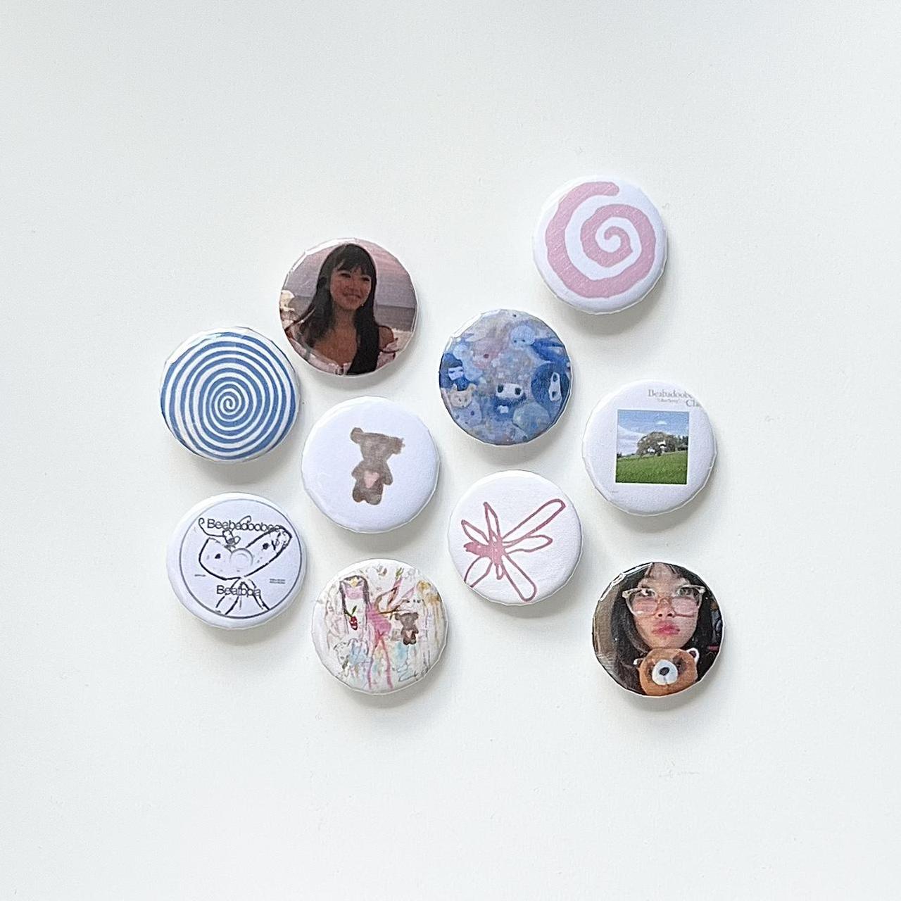 beabadoobee pin badge set! message with any... - Depop