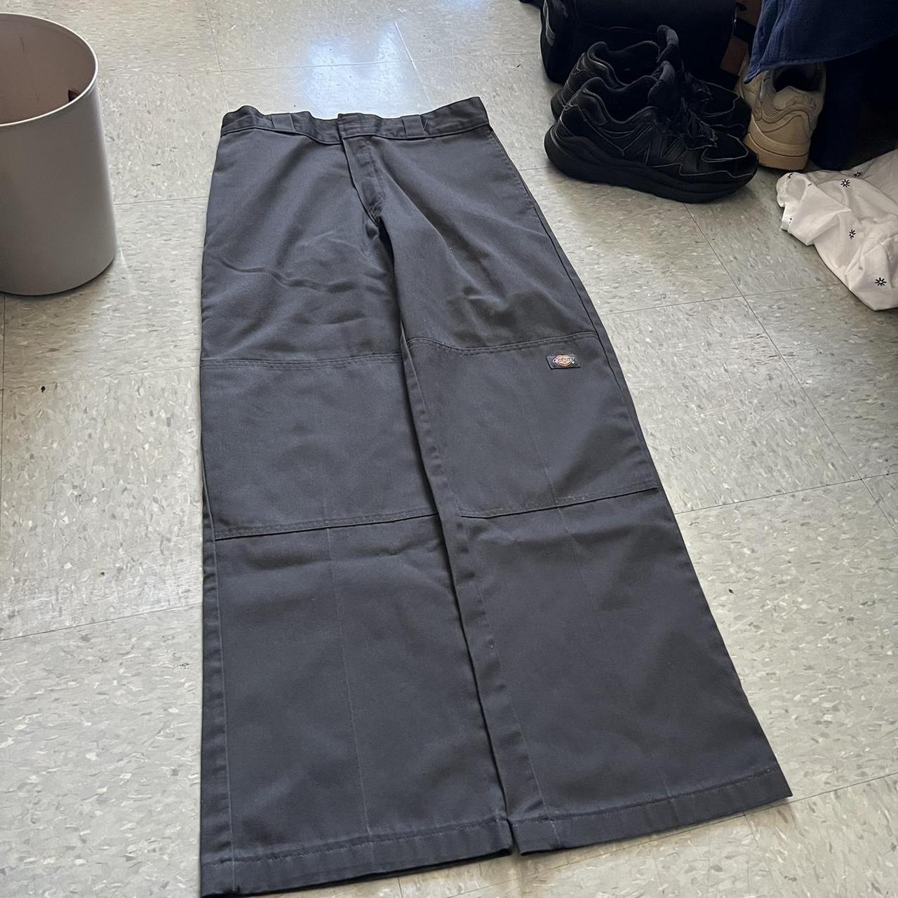 32 x 32 DOUBLE KNEE DICKIES LOOSE FIT GREY pretty... - Depop