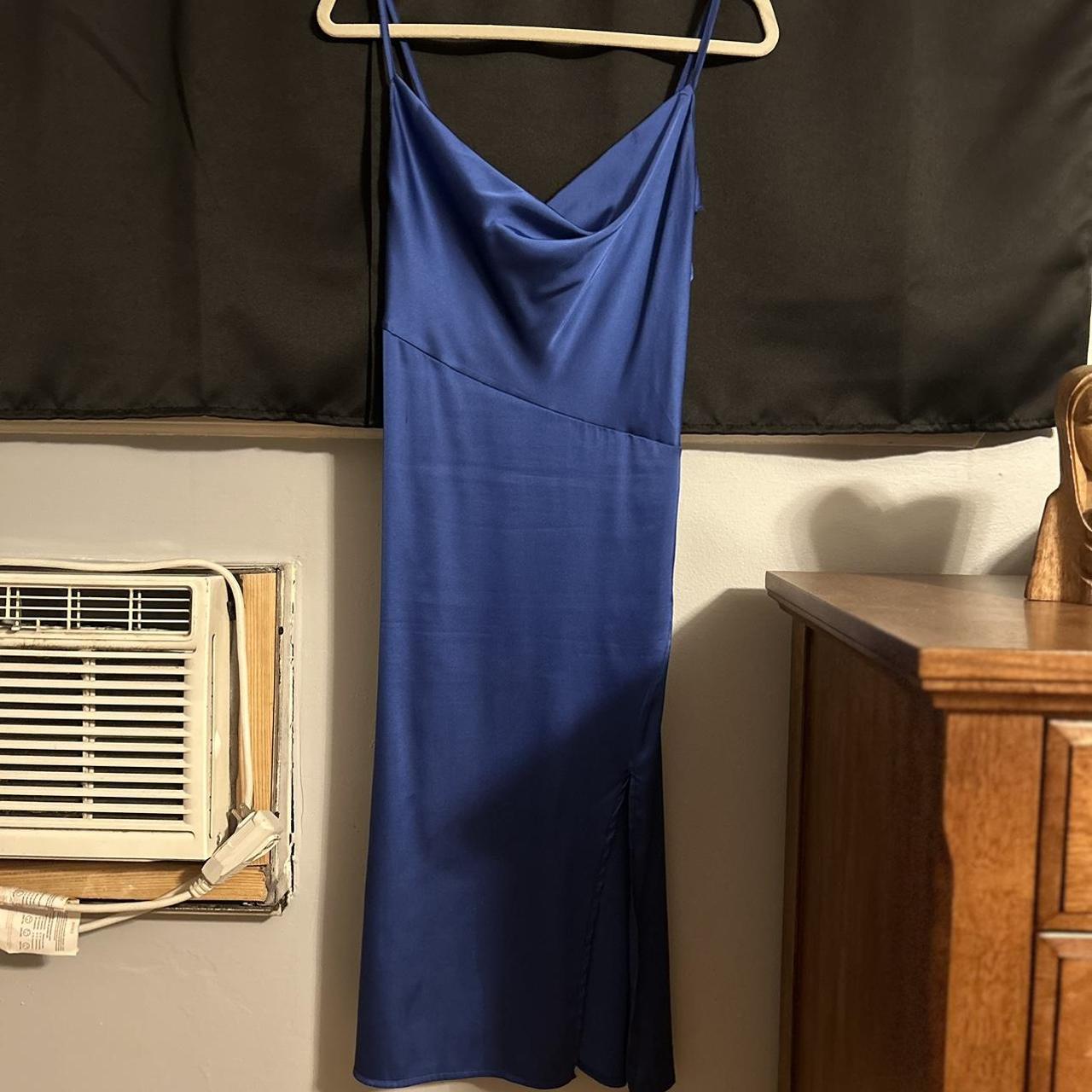 Beautiful blue dress. Only worn once for a wedding! - Depop