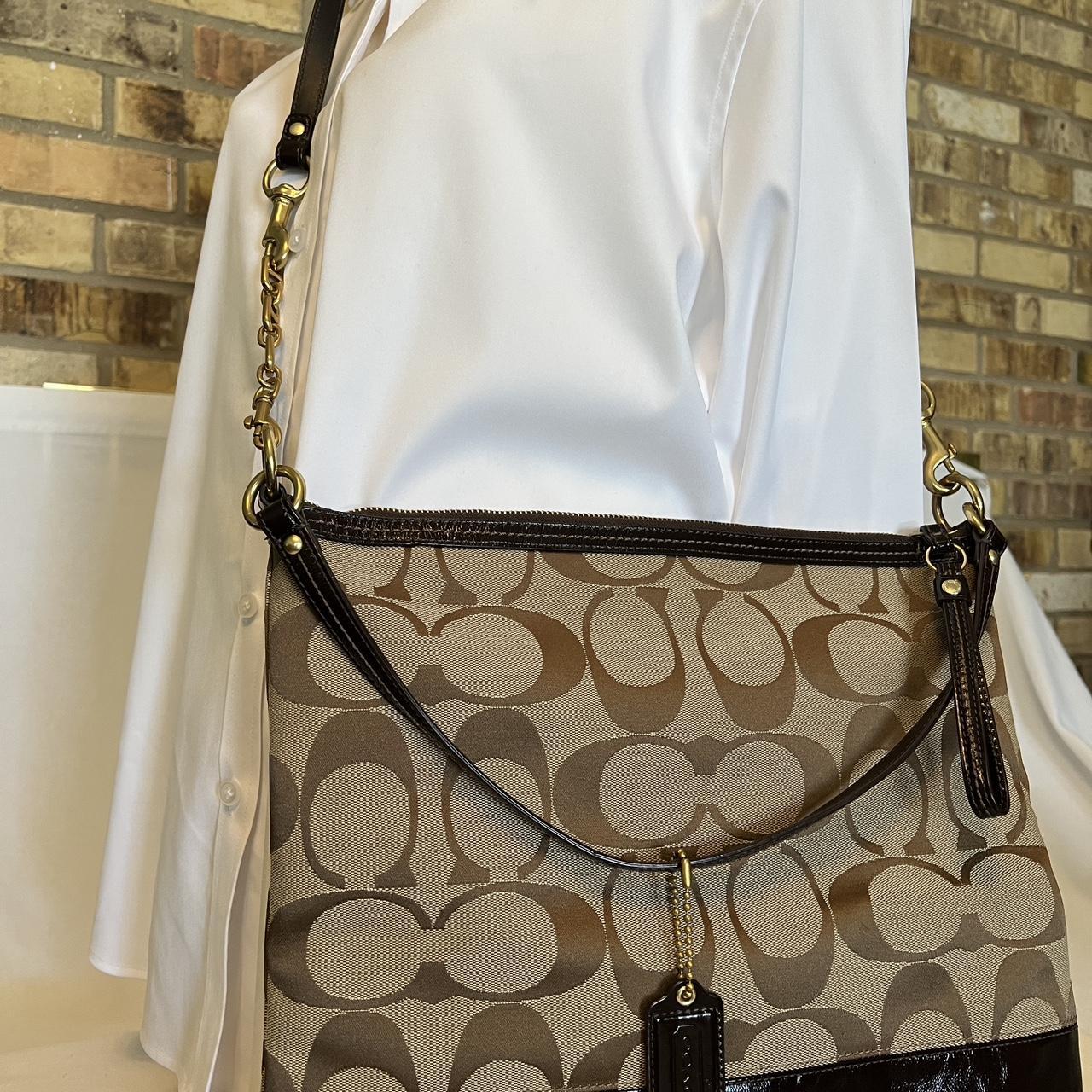 Coach signature Chelsea crossbody bag 12824 Like new... | Depop