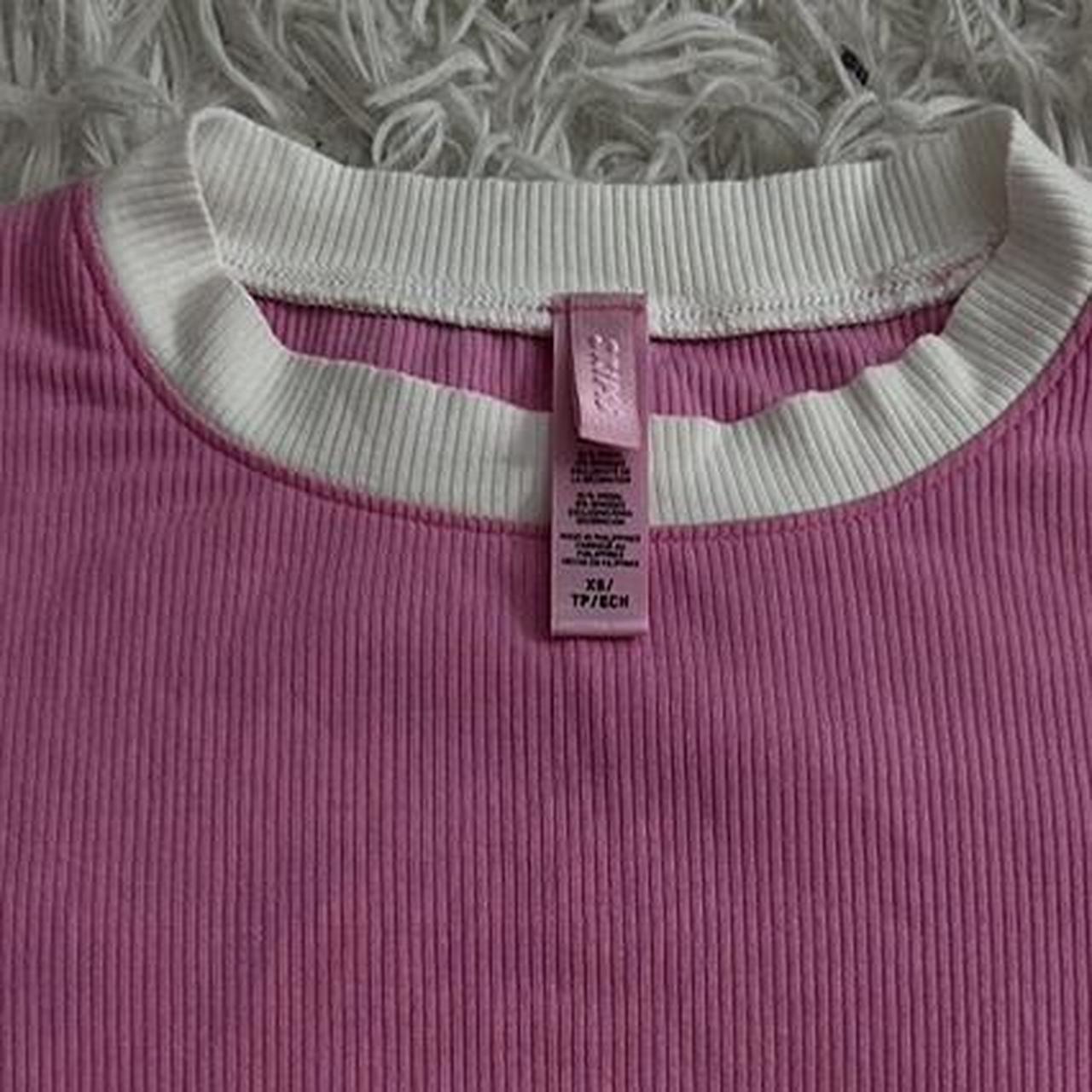 skims pink tee 🎀💖 #skims #pink #babytee - Depop