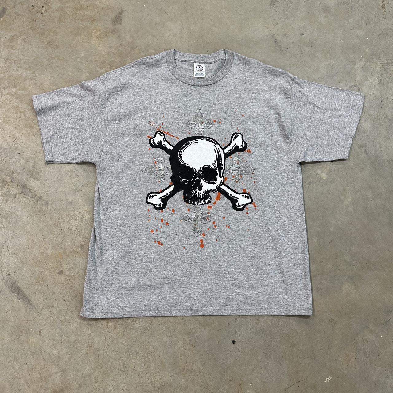 Vintage Y2K skull and bone grunge T-Shirt XL 23x30... - Depop