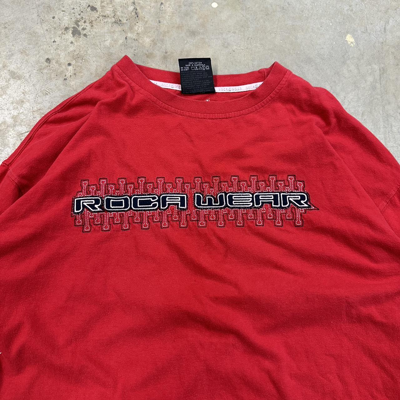 Vintage Y2K RocaWear Skate Hip Hop T-Shirt XL 26x29... - Depop