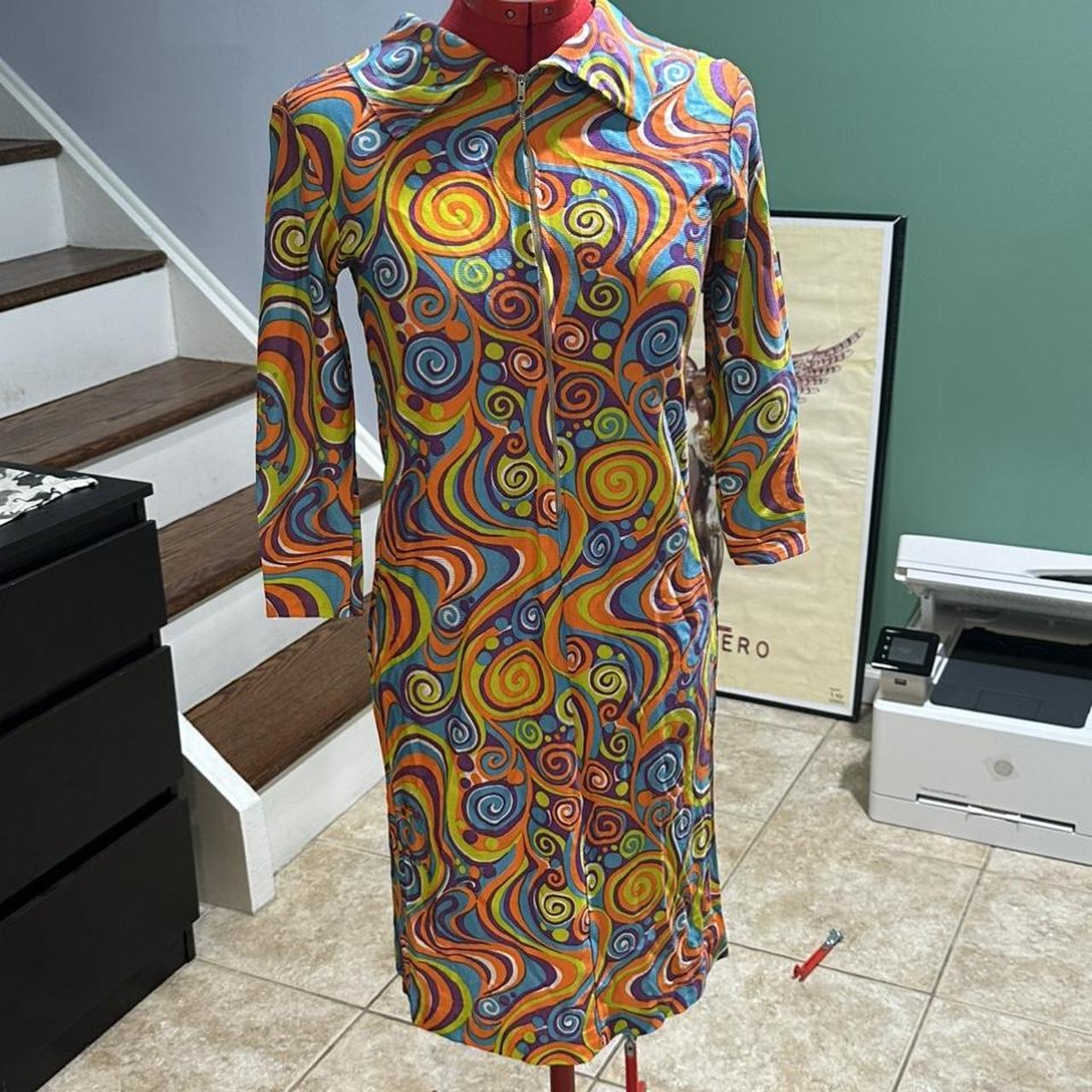 60s / 70s gogo midi dress long sleeve and collared... - Depop