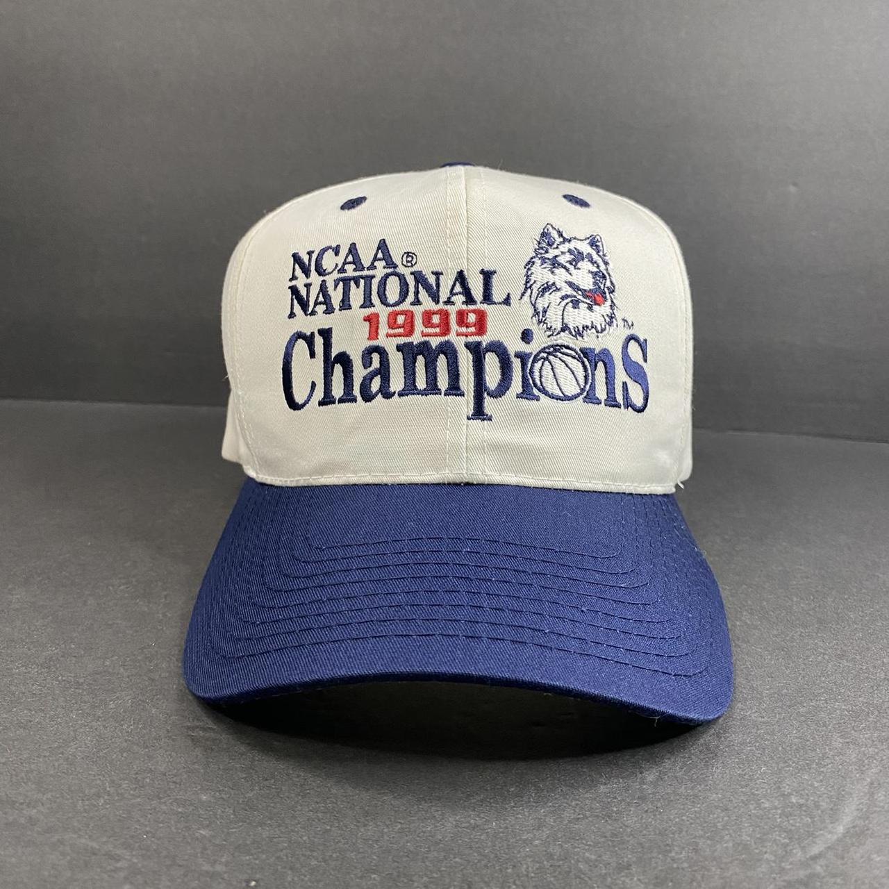Vintage 1999 NCAA UCONN Huskies Final Four National... - Depop