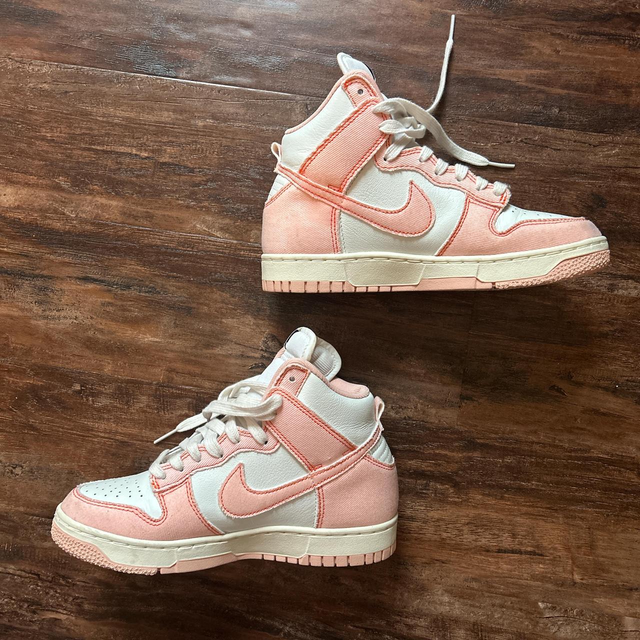 Women’s Light Pink Nike Dunks | Depop