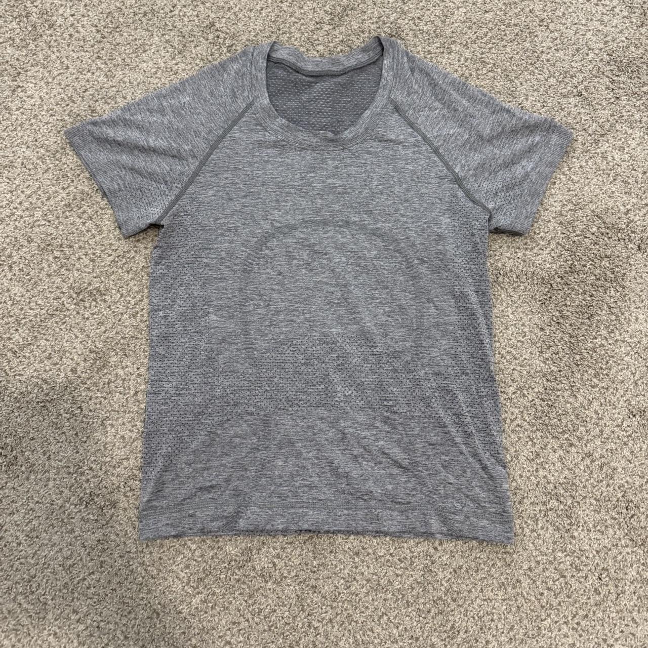 Grey lululemon swiftly tech Size 6 Race length | Depop