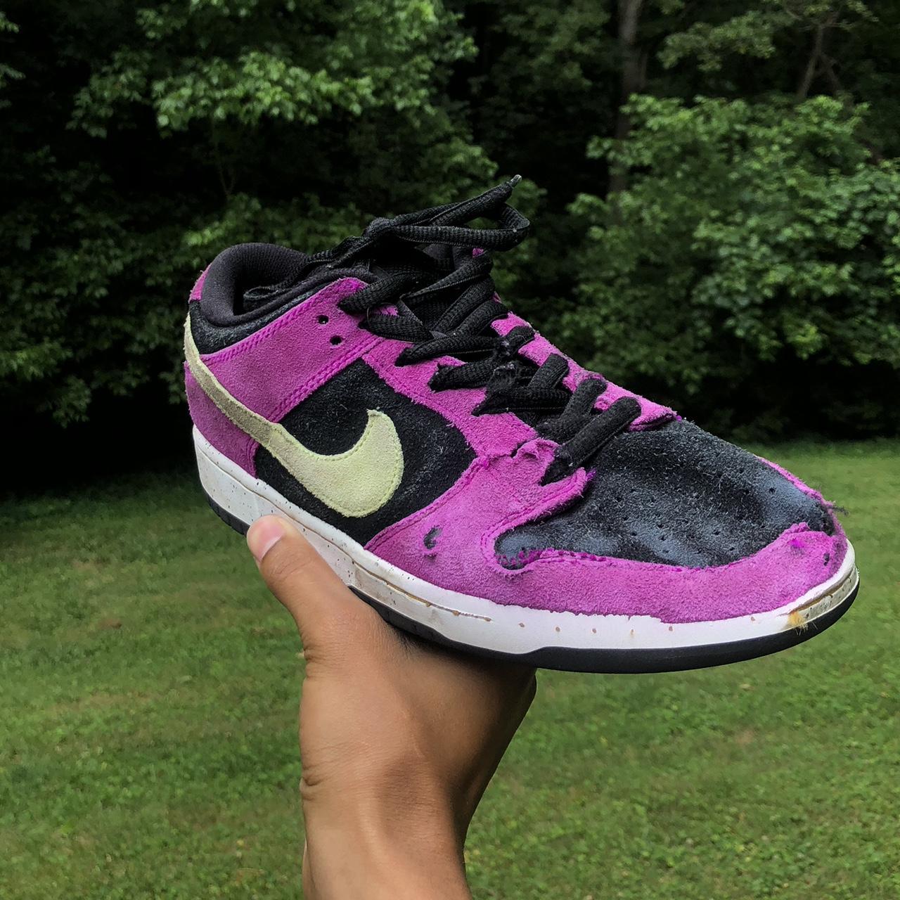 nike sb dunk low pro terra red plums - size 10... - Depop