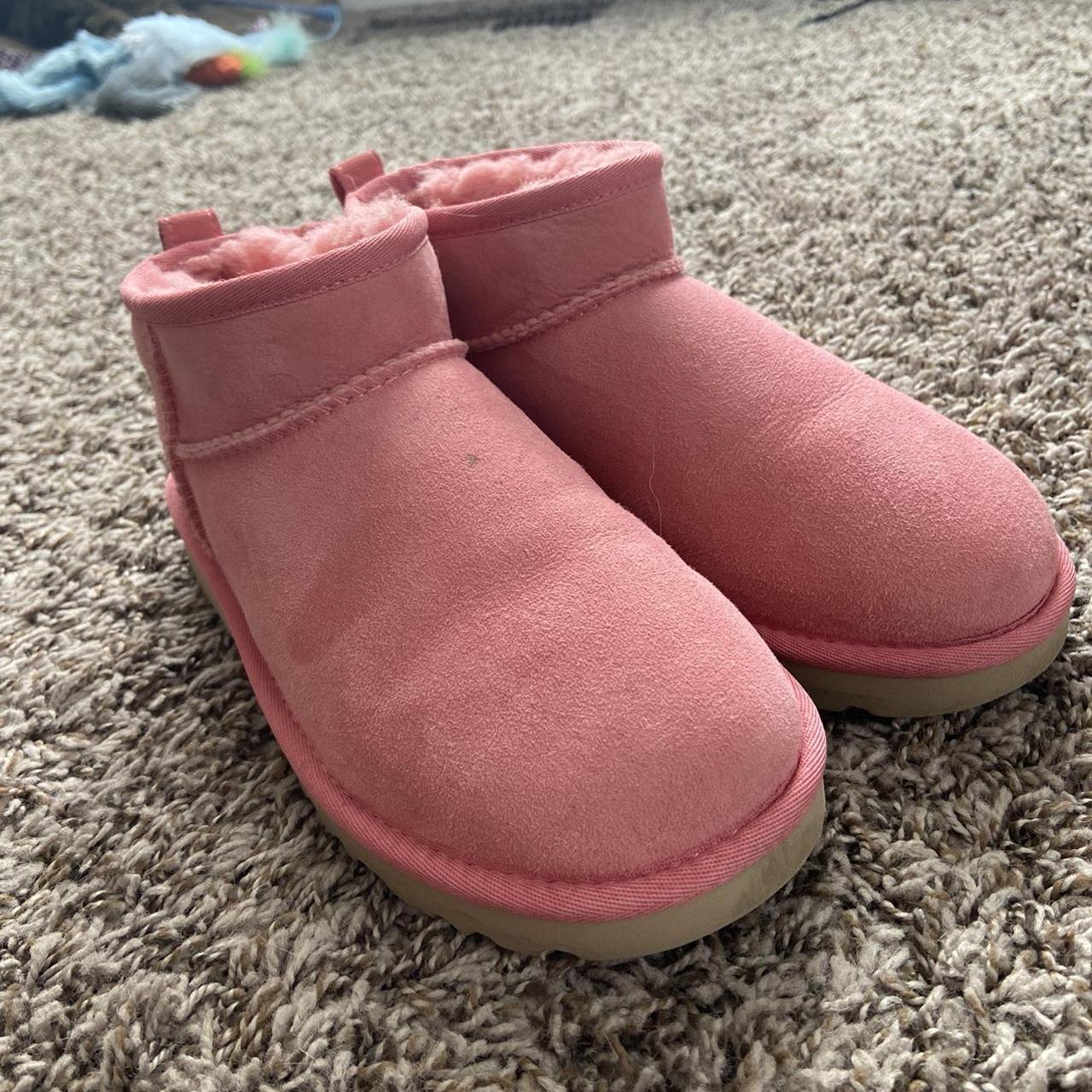 UGG Women's Pink Boots | Depop