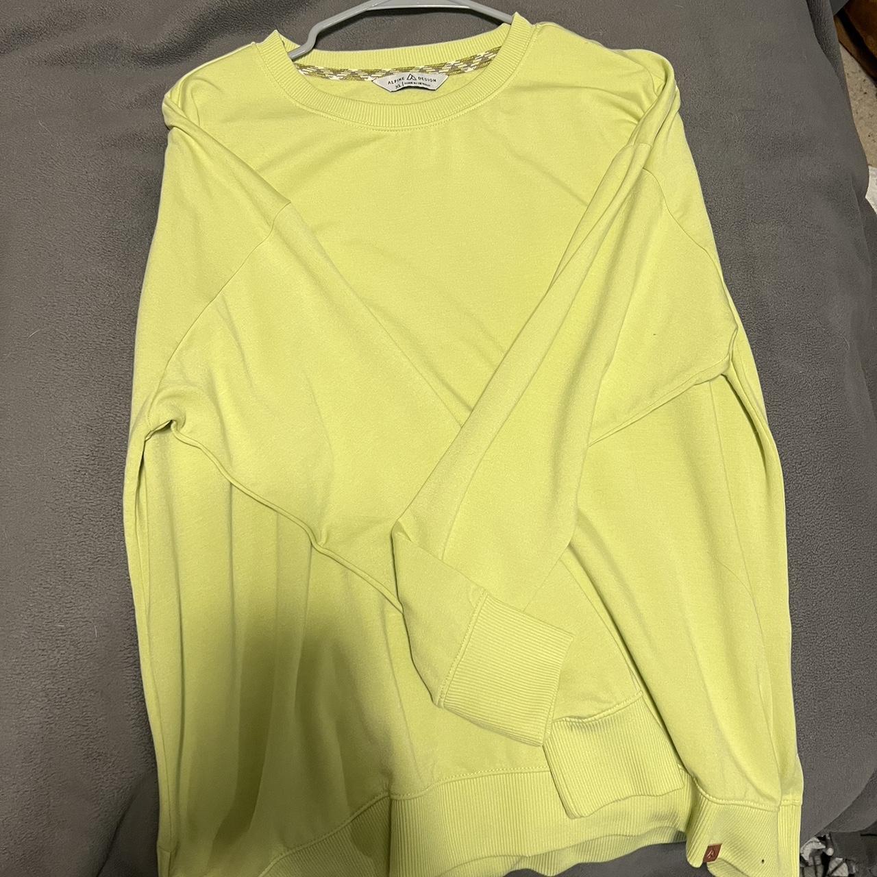 Alpine Design Women's Green Hoodie | Depop