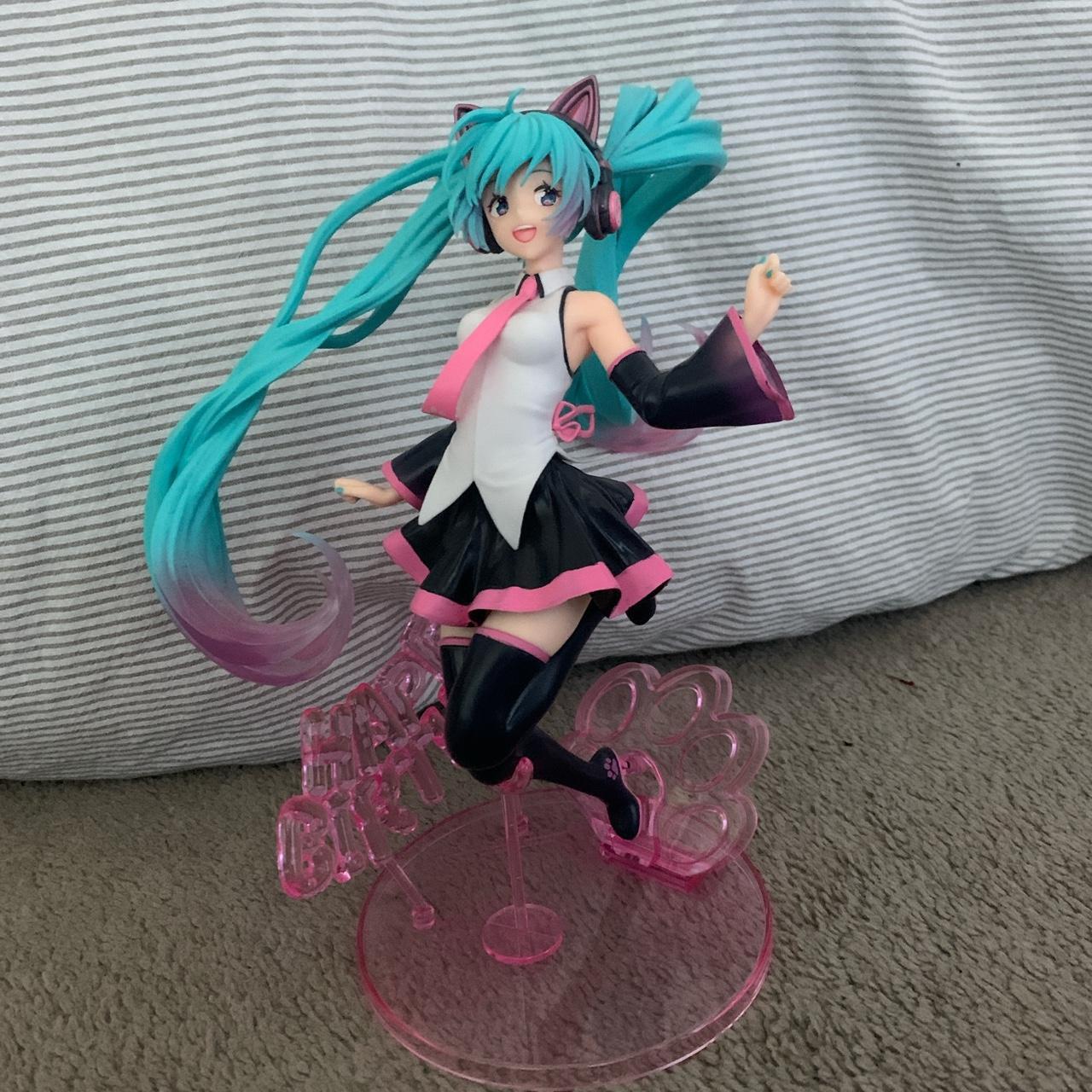 Hatsune Miku 14th Anniversary AMP figure Happy Cat... - Depop