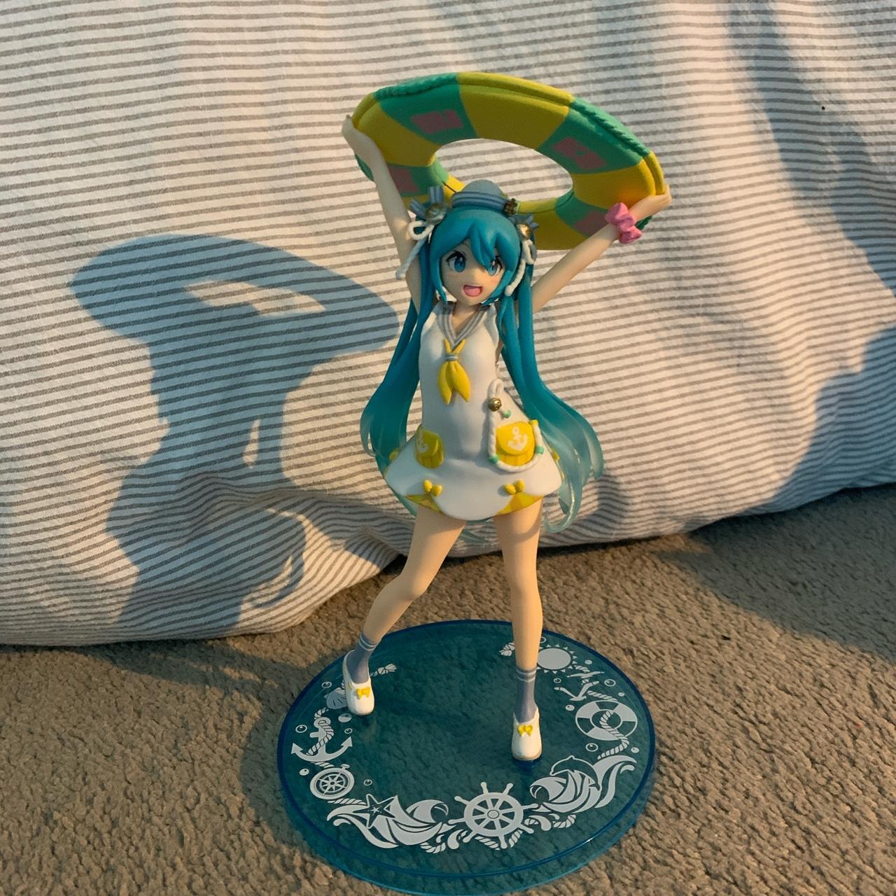 Hatsune Miku Summer Clothes Renewal Figure comes... - Depop