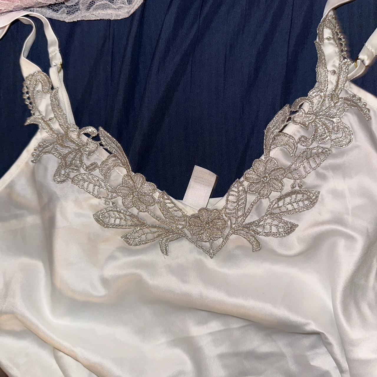 Super Cute White Sleeping Set Never Worn Medium - Depop